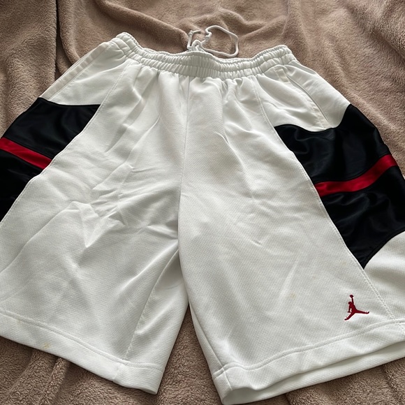 Jordan | Shorts | White Jordan Basketball Shorts | Poshmark